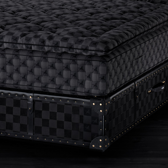 Haestens Grand Vividus | BETTENRID